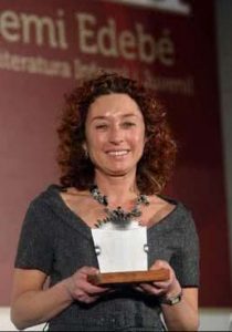 Maite Carranza, Premio Nacional de Literatura Infantil y Juvenil ...