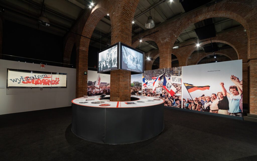 Muro de Berlín, las historias tras el conflicto - hoyesarte.com